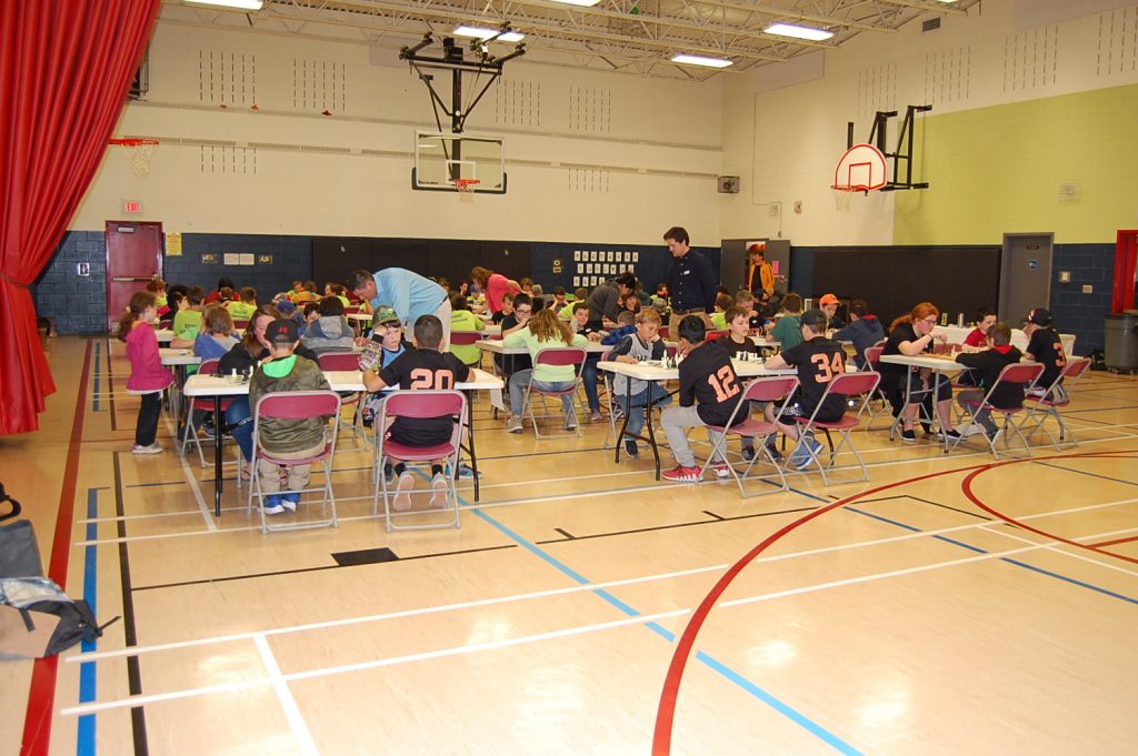 Checkmate: Rainbow students take part in elementary chess tournament ...