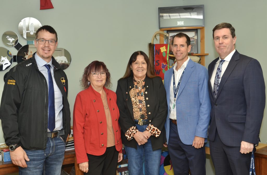 Memorandum of Understanding signed for N’Swakamok Alternative School - Rainbow District School Board